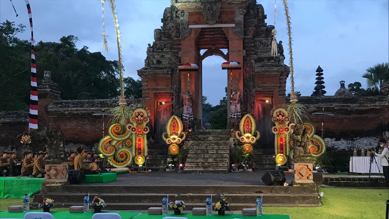 🔴 LIVE Lomba Bapang Barong & Makendang Tunggal Superstar TAMAN AYUN ...