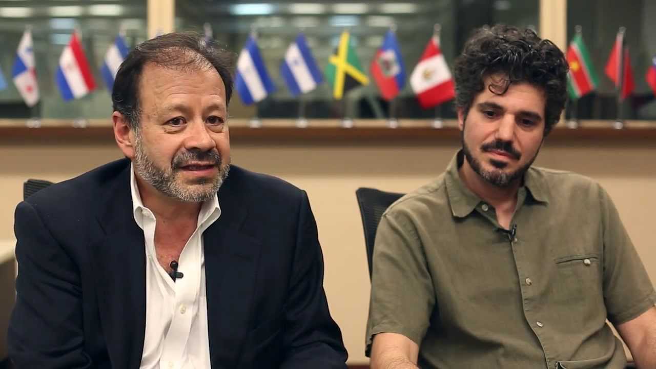 Entrevista a Augusto de la Torre y Julián Messina - Banco Mundial - YouTube