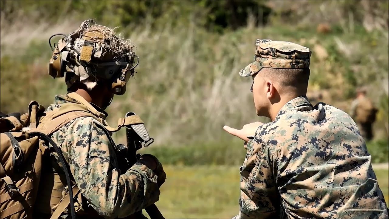 Marines participate in a Tactical Recovery of Aircraft and Personnel ...