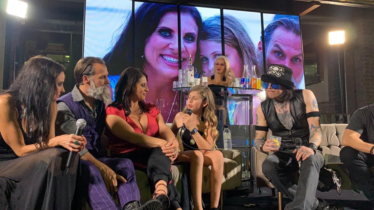 Wasteland TV - MTV's Diggity Dave's new TV Talk Show w/ guest Hanalei ...