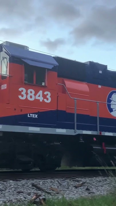 Ltex trailing units on Csx m407 - YouTube