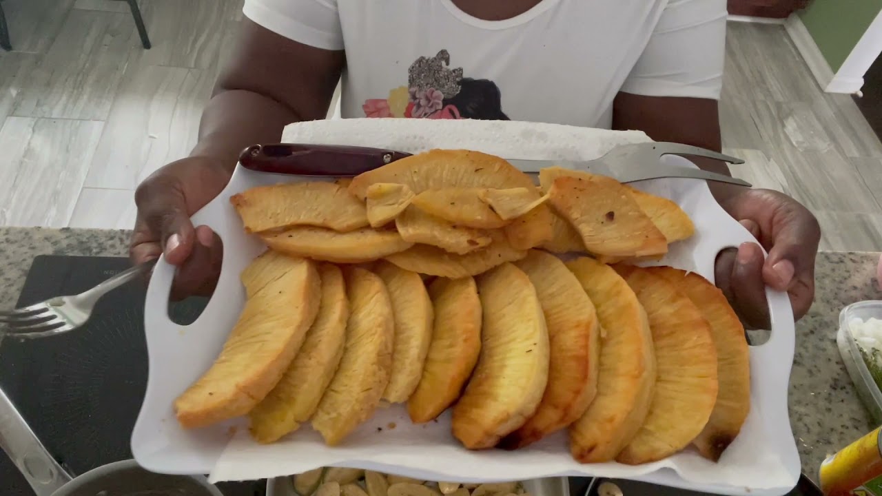 The Best Jamaican Ackee And salt with fry Breadfruit & sweet plantain ...