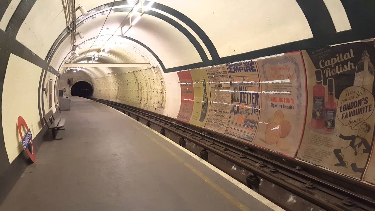 1972 Tube Stock at Aldwych - YouTube