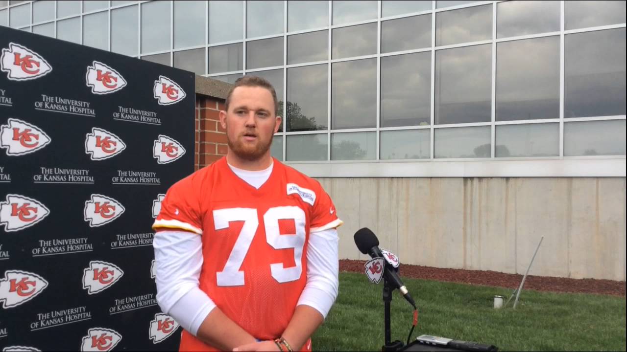 Chiefs' Parker Ehinger elaborates on his positional versatility - YouTube