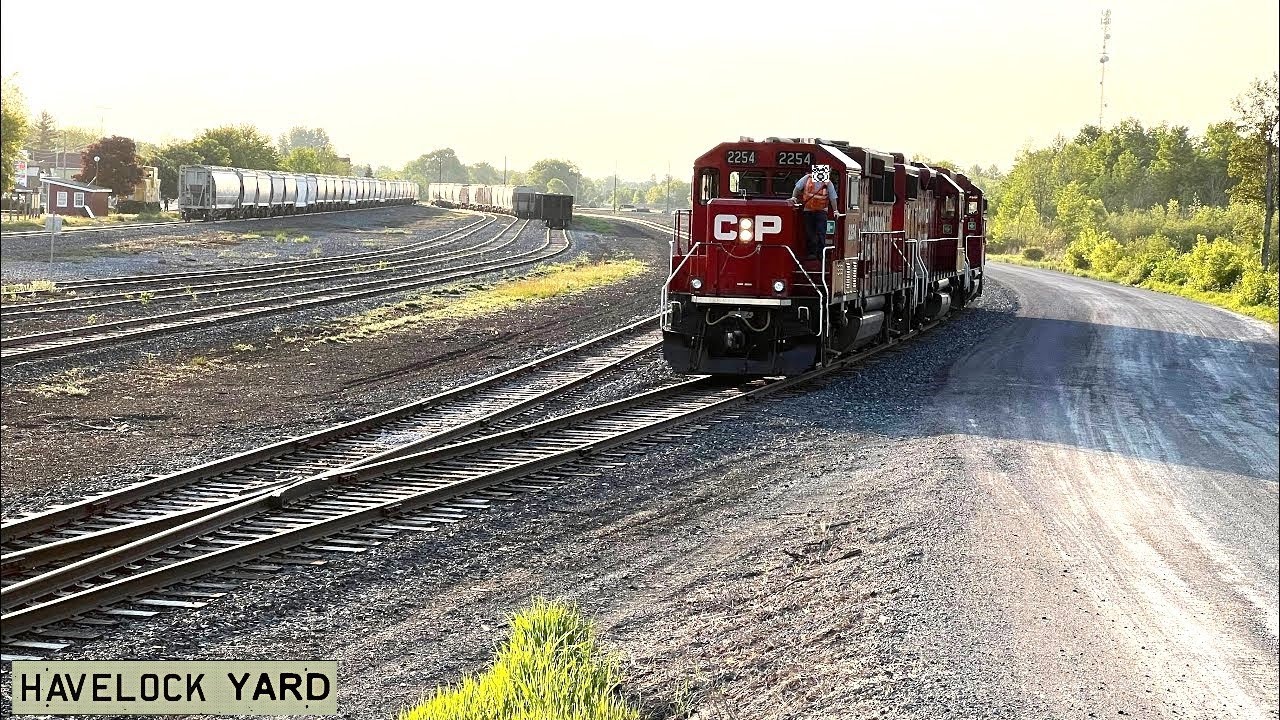 H17 spot then North to Nephton CPKC H06 - YouTube