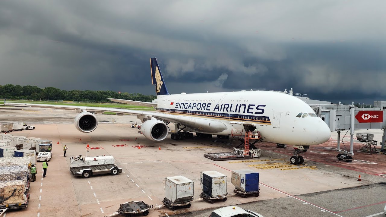 Singapore Airlines SQ 406 Singapore (SIN) - New Delhi (DEL) | Airbus ...