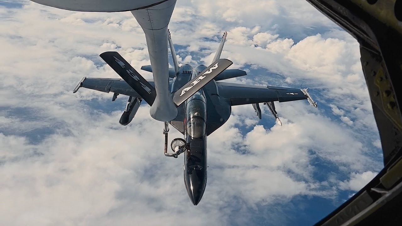 The Hey Song "Rock and Roll" - Gary Glitter - YouTube