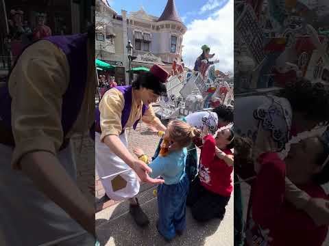 Aladdin and Mirabelle come to say hello!