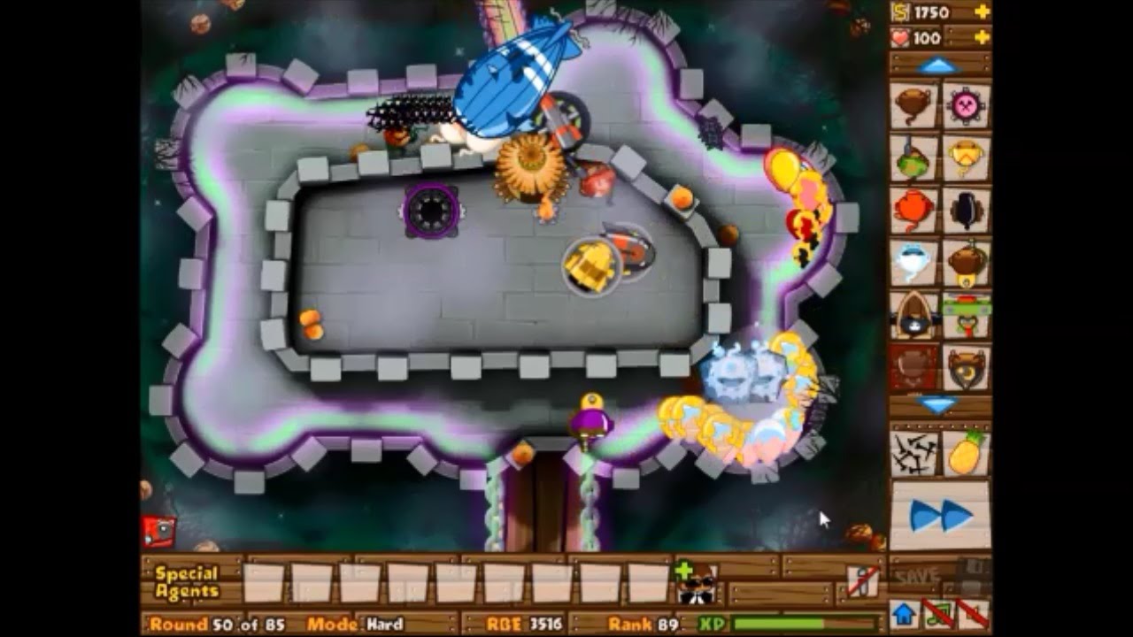 BTD5 Spooky Castle Hard NAPSFRILLS - YouTube