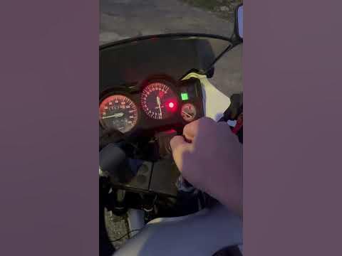 GPX250R 1987年 青白 - YouTube