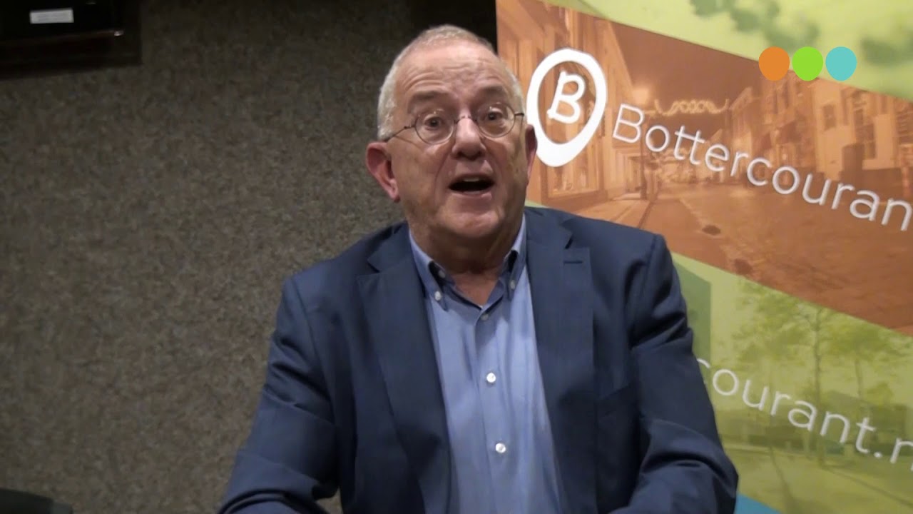 Gesprek met wethouder Bob Bergkamp - YouTube
