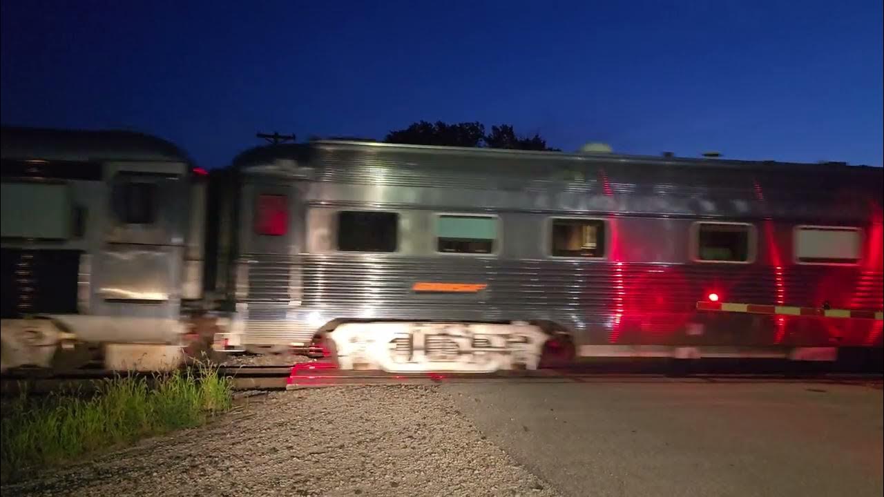 BNSF 8392 leads an OCS off the Napier Sub at Pacific Junction, Iowa. - YouTube