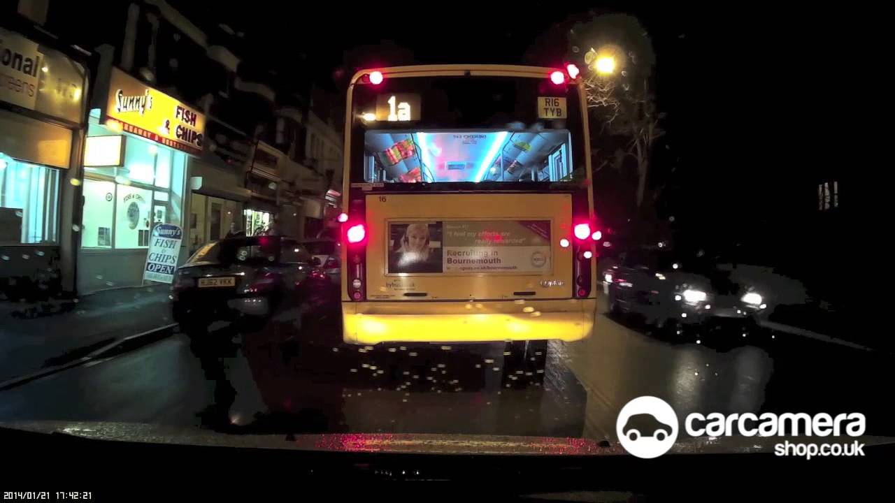 Mobius ActionCam - Dash Cam Night-time Footage - YouTube