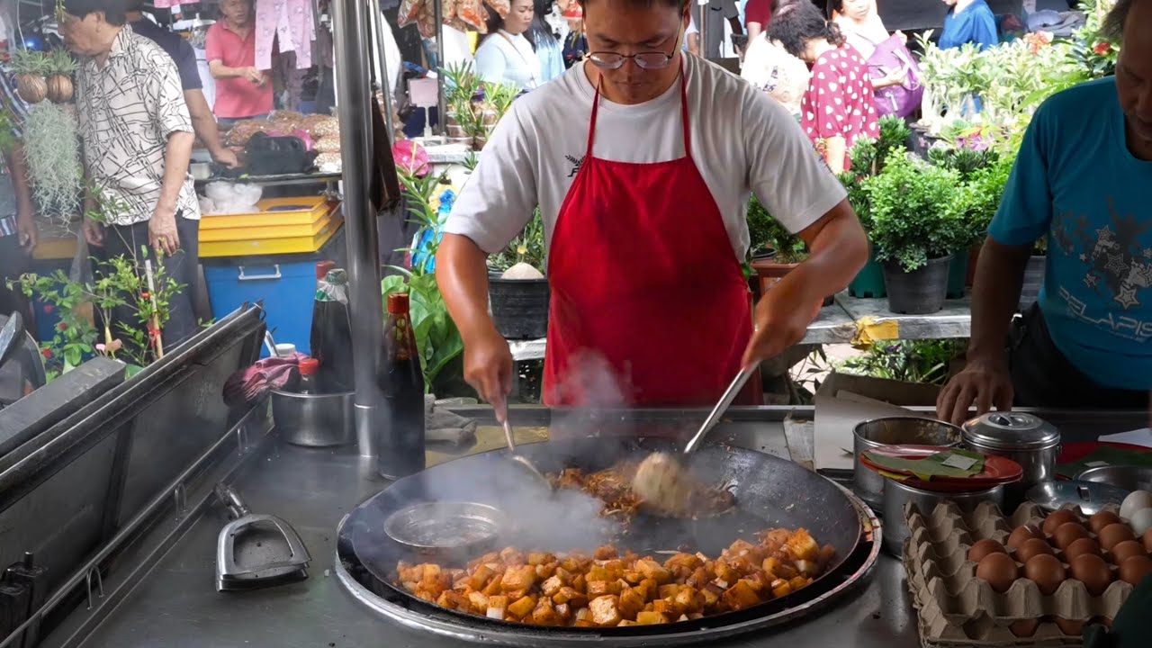 Char Koay Kak That Locals Love – Must-Try at Chowrasta Market! - YouTube