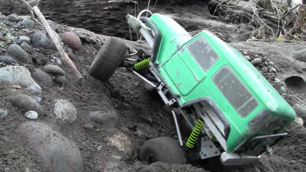 Custom RC Rock Crawler Trying To Hill Climb At River Bed - John - YouTube