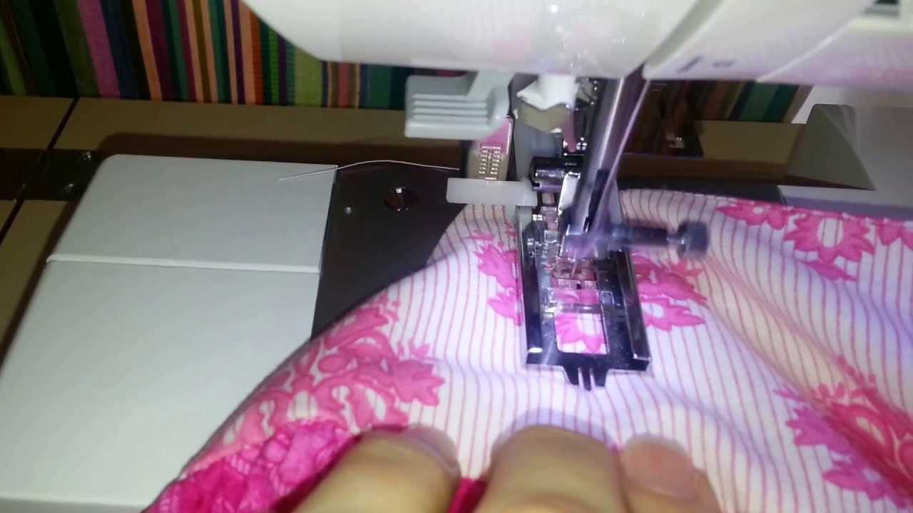 Perfect button hole w/ the Singer Quantum Stylist - YouTube
