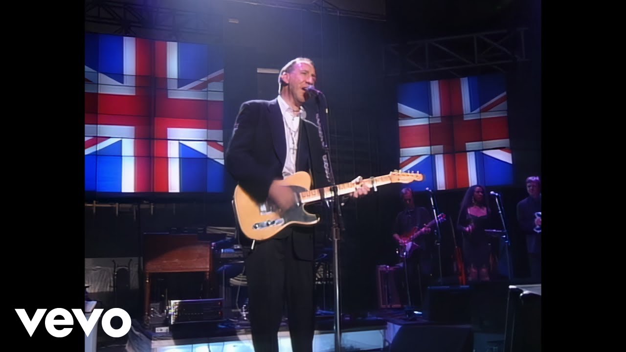 Pete Townshend - English Boy (Live From Brooklyn Academy 1993) - YouTube