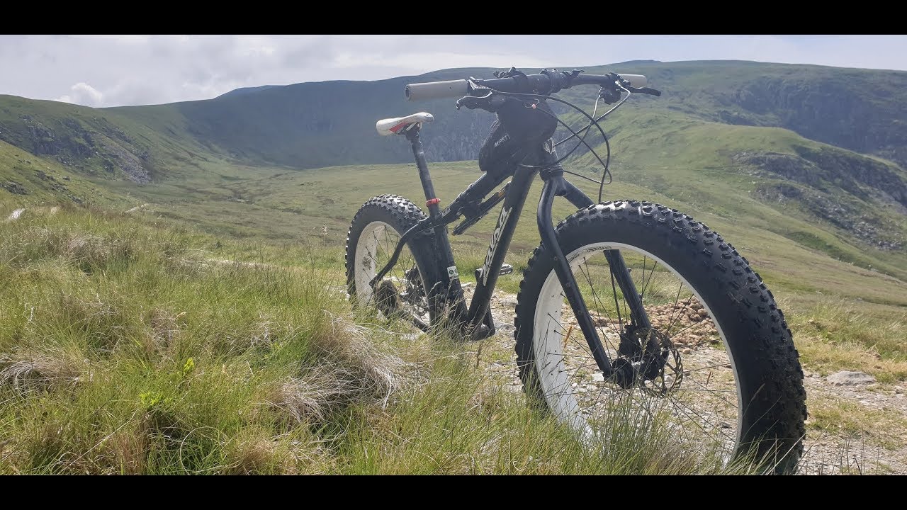 Fatbike to Cwm Dulyn - YouTube