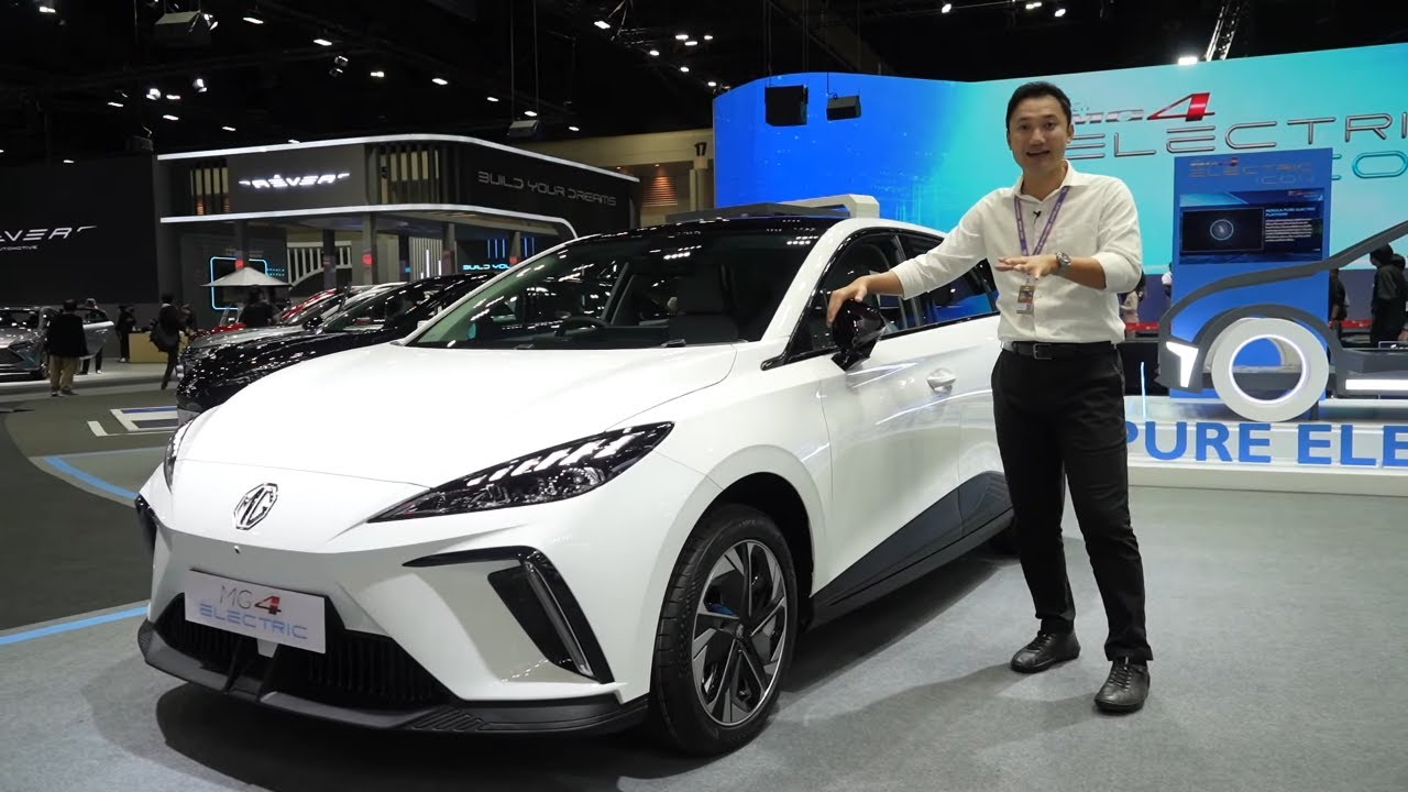 ไม่ถึงล้าน! รถไฟฟ้า MG4 เปิดราคาโคตรเร้า! - YouTube