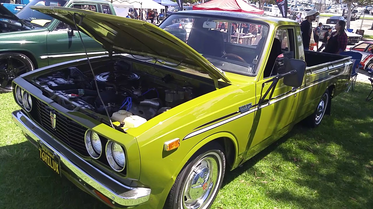 1976 Toyota Hilux - YouTube