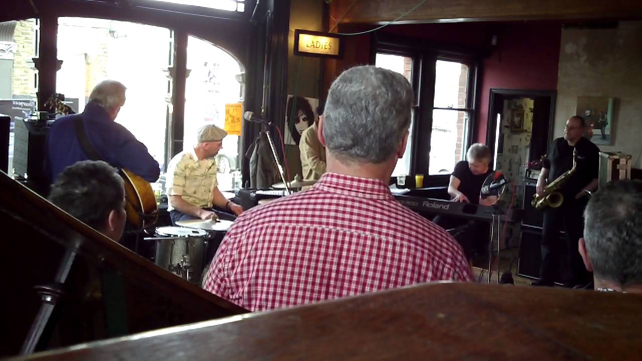 Chris Kibble plays piano with Martin McNeill's Bottleneck Blues - YouTube