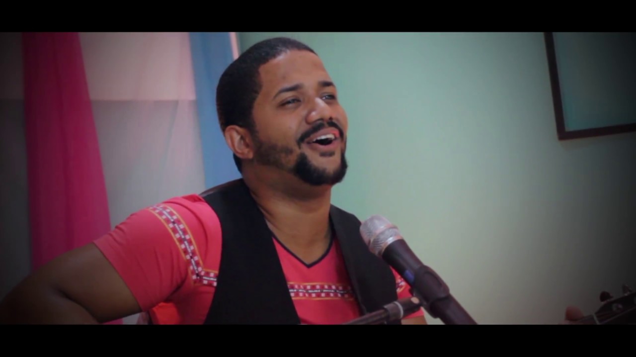 Vídeo clip Hosanna, Emmanuel Almonte - YouTube