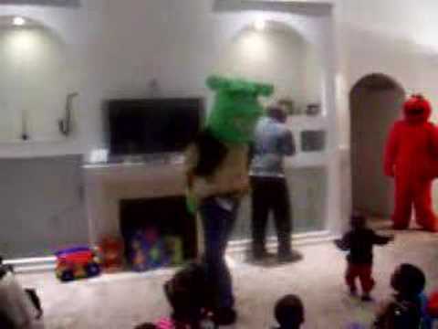 Elmo and Shrek - YouTube