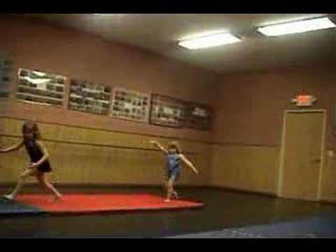 Makayla's Tumbling Routine - YouTube