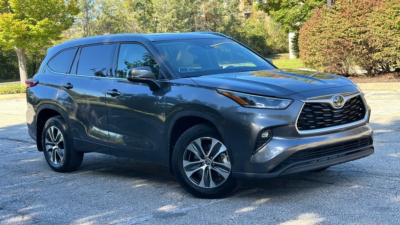 2021 Toyota Highlander XLE West Chester, Downingtown, Coatesville ...