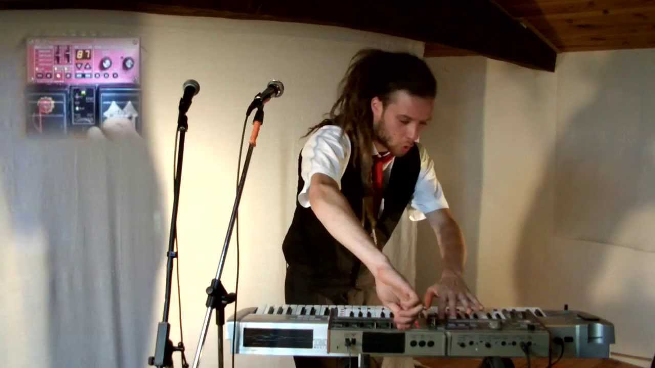 Paul & Manuel -Manu- live studio - YouTube