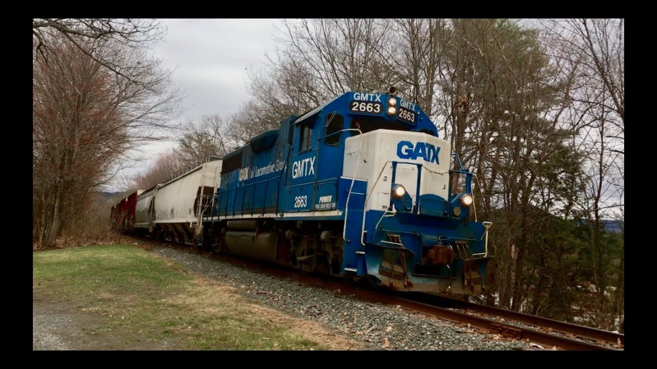 Vermont Railway NPWJ Through Fairlee With GMTX 2663 - YouTube