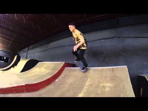 RAW NAKED CLIPS