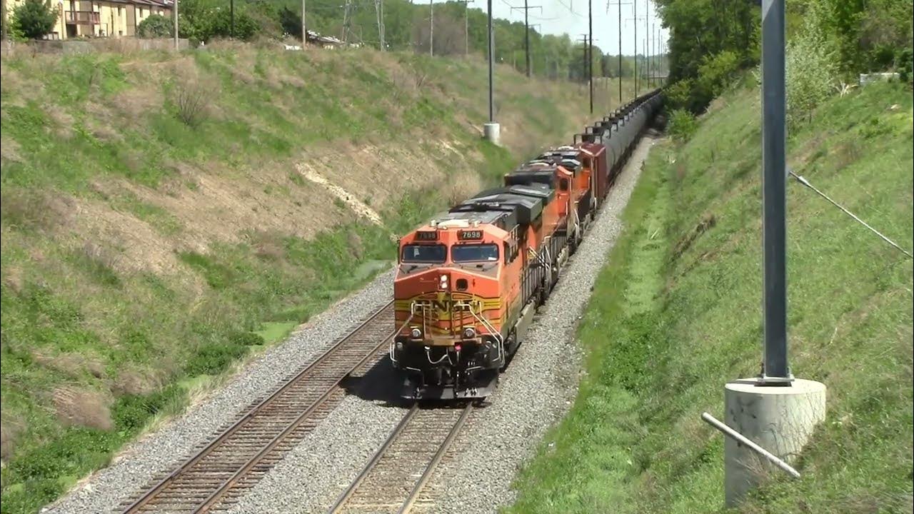 20190429 April 29 2019 CSX oil train K138 BNSF CP Berry CSX Trenton Line plus Q300 meets Q301 ...
