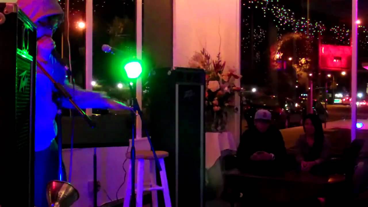 Cameron "Stepping Stones" poem & beatbox- 10/28/10 - YouTube