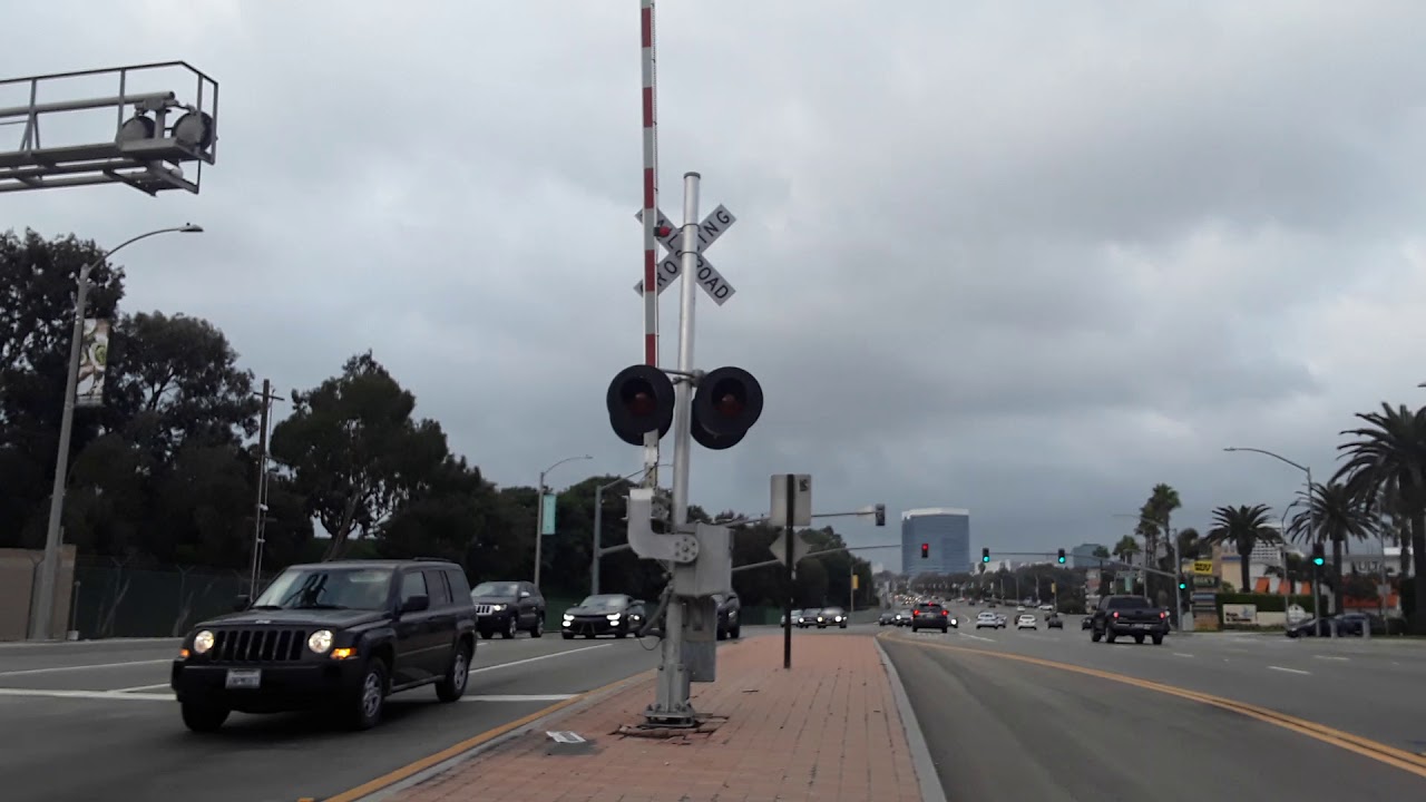PCH Railroad Crossing Tour in El Segundo California - YouTube