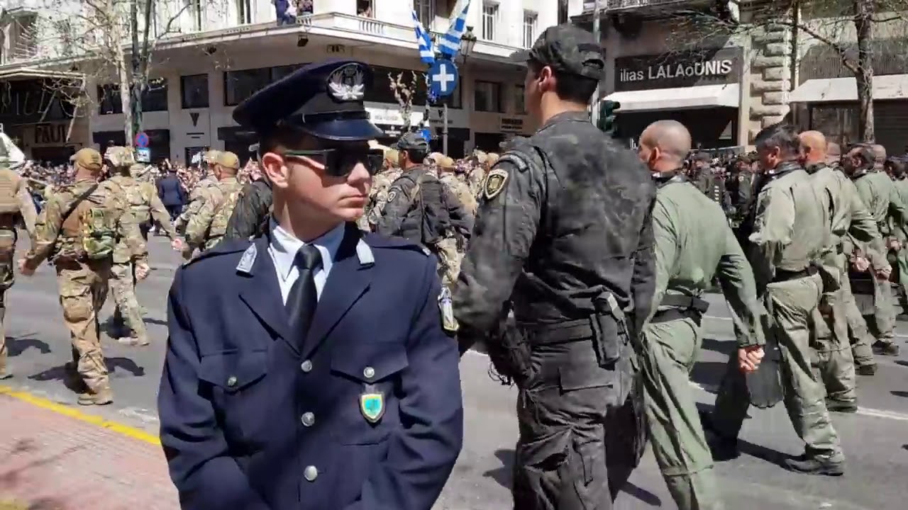 newsbomb.gr: Μακεδονία Ξακουστη στην παρέλαση της 25ης Μαρτίου - YouTube