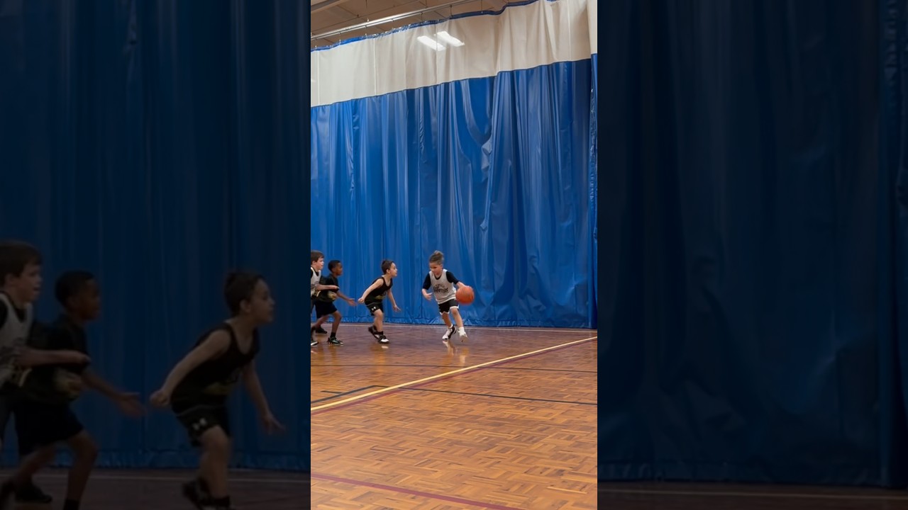 1st grader with smooth Handles and a jump shot 🔥 😤 🔥 #shorts #viral # ...