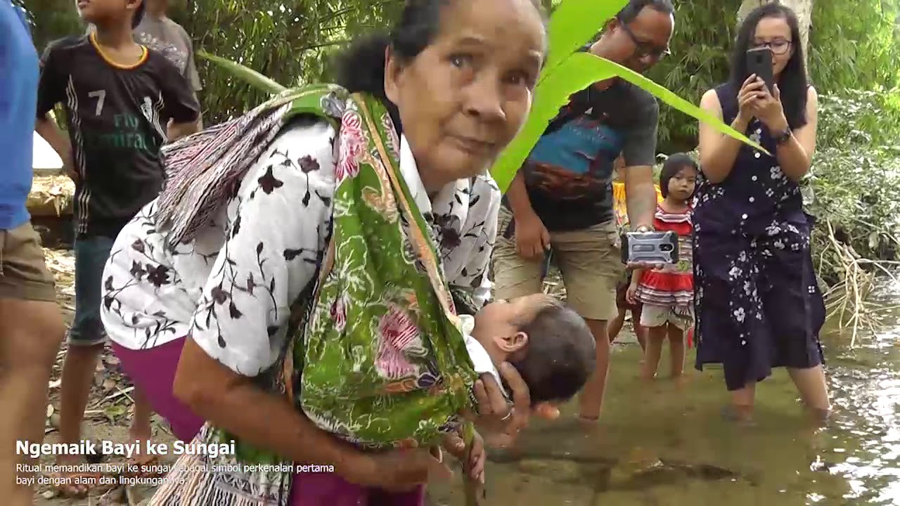 Rimba Terakhir Dusun Silit Desa Nanga Pari Kabupaten Sintang - YouTube