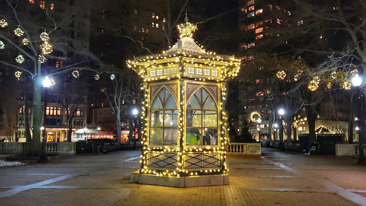 Christmas Lighting in Rittenhouse Square: Christmas & Hanukkah in ...