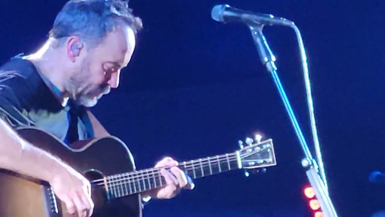 Dave Matthews Band - "Warehouse" Short intro - Ruoff Music Center (Deer ...