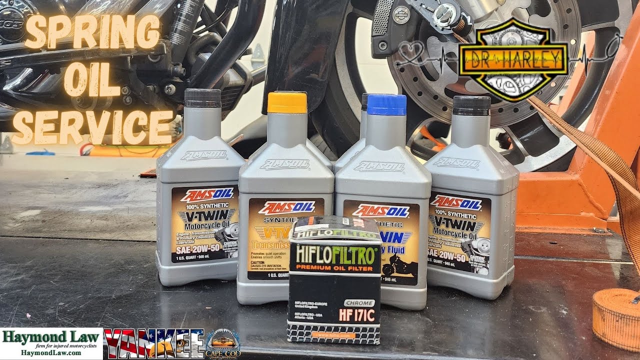 How to complete the Ultimate Oil Service Guide 2013 HD Touring - YouTube