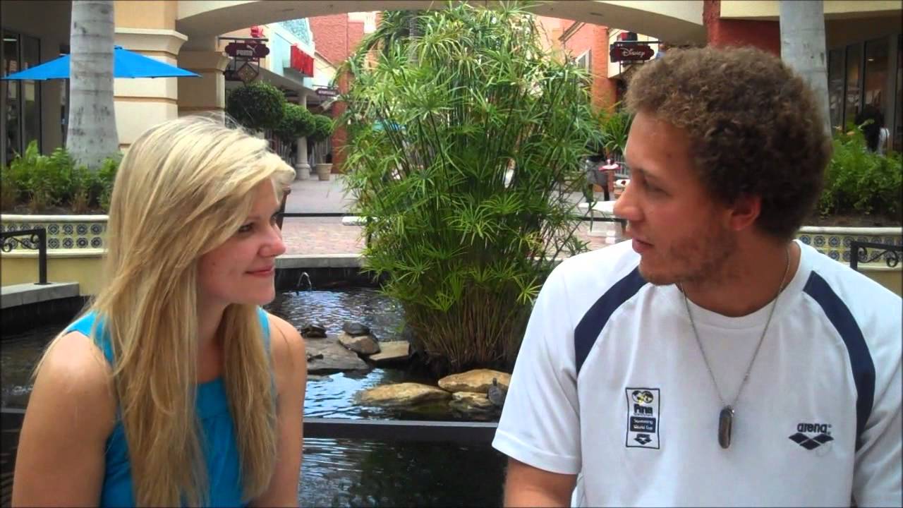 Joy Summers Gets Asked Out! - YouTube