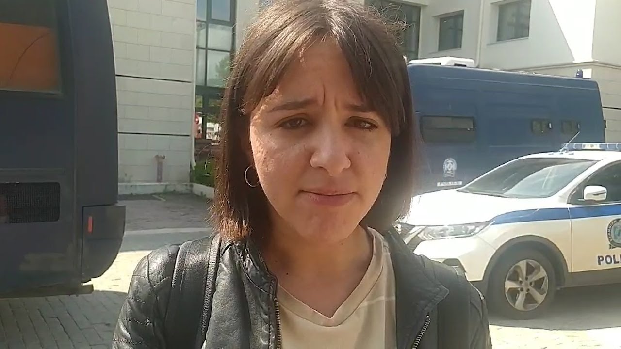 Τίνα Κουζιάκη: Να αφεθούν ελεύθεροι οι συλληφθέντες στην Καλαμιά - YouTube