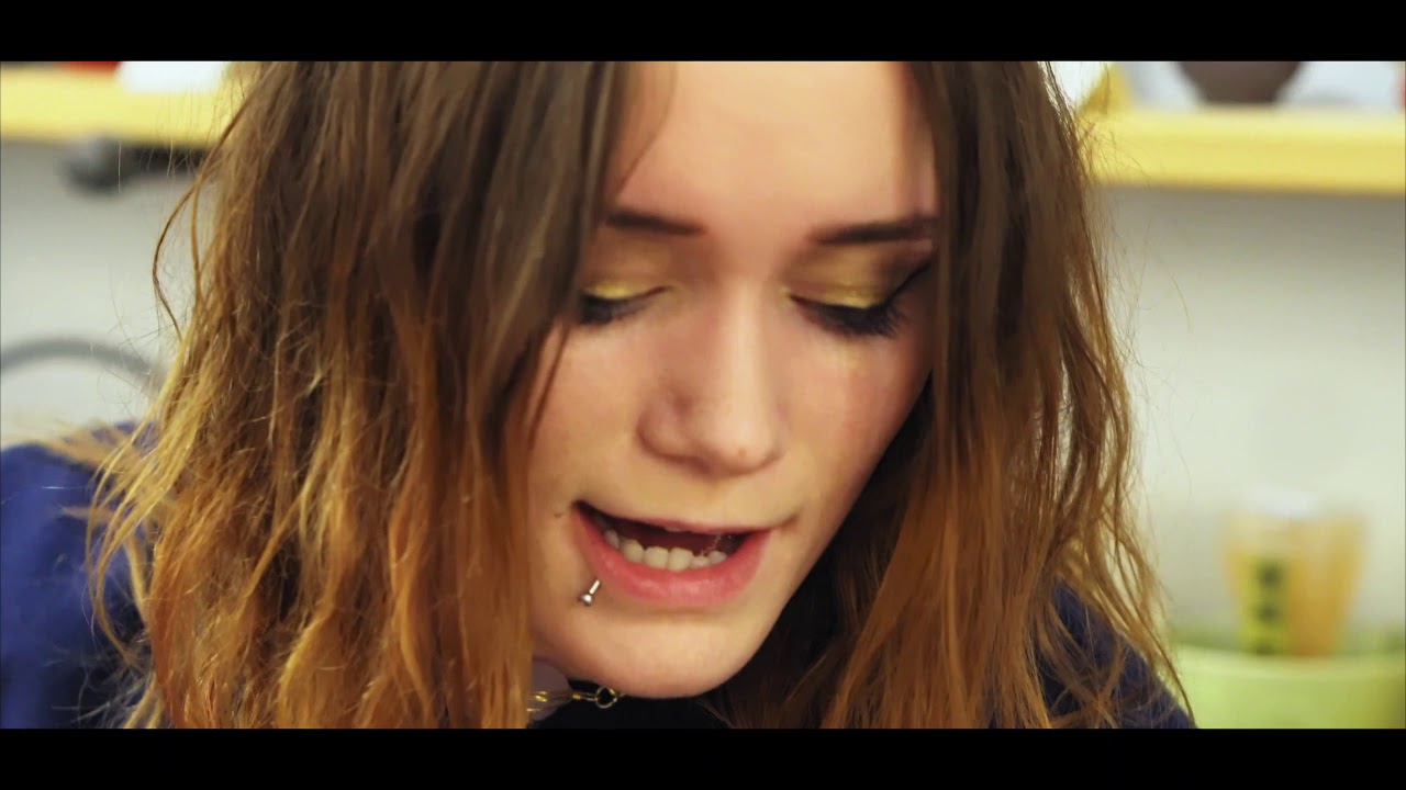 Molly Roach, Live From Nowhere - YouTube