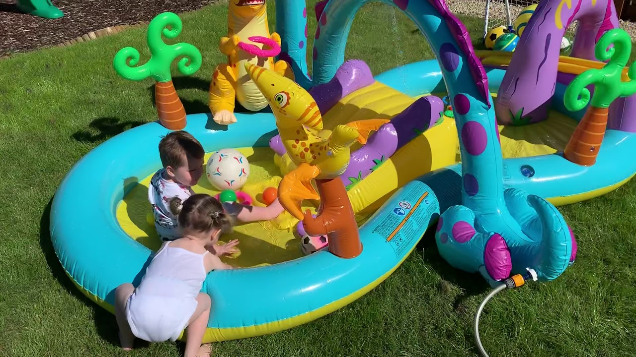 Me and Penny playing in my pool - YouTube