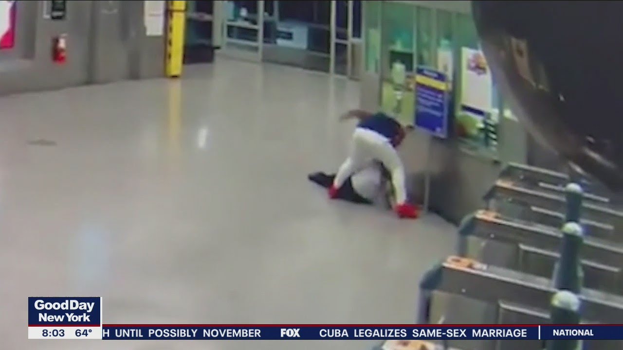 Homeless man arrested for Queens incident - YouTube