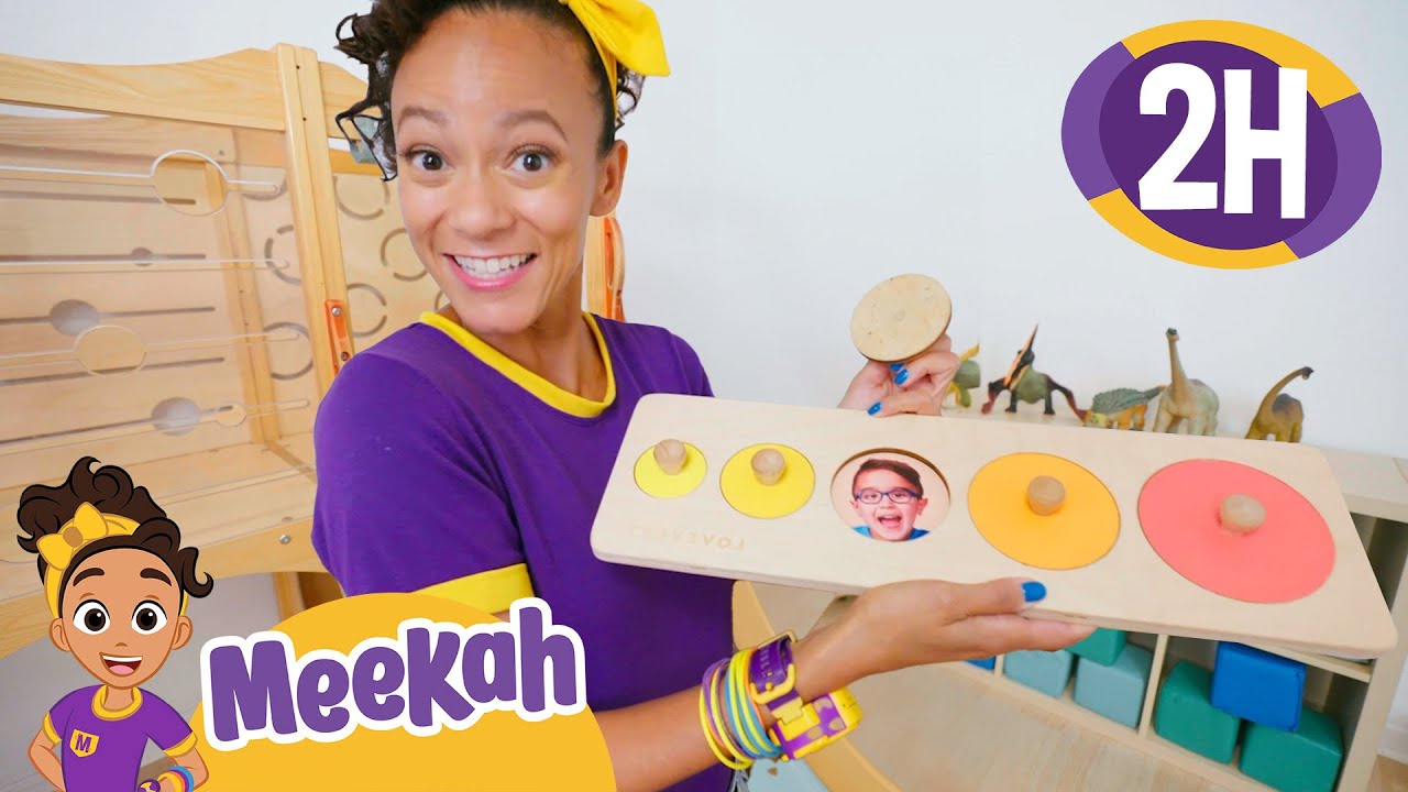PlayLab Adventure! Meekah Builds Blocks and Learns Sign Language ...