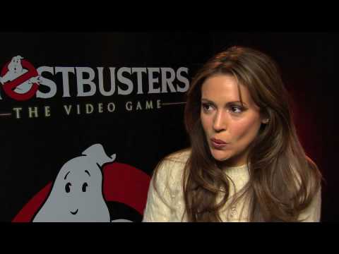 Sexy Alyssa Milano on playing Ilyssa Selwyn in the new Ghostbusters ...