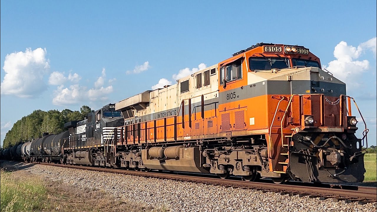 NS 345 South near McNeill, MS with NS 8105 “Interstate” - YouTube