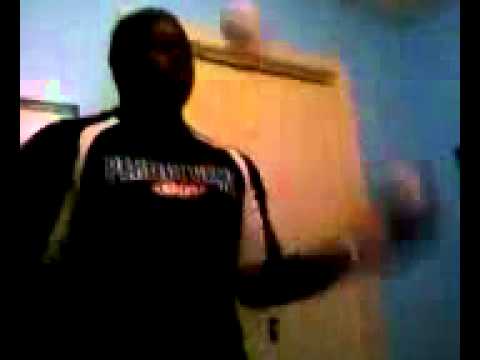 Baseball juggler - YouTube